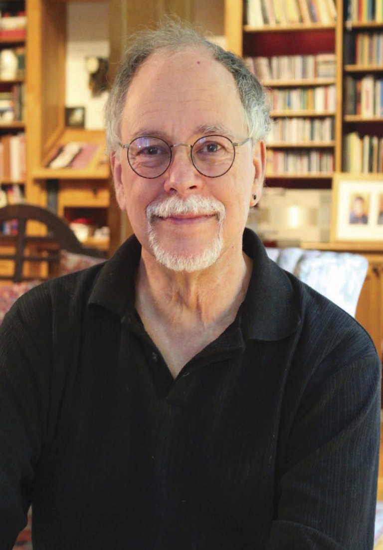 Bio – Gregory Maguire